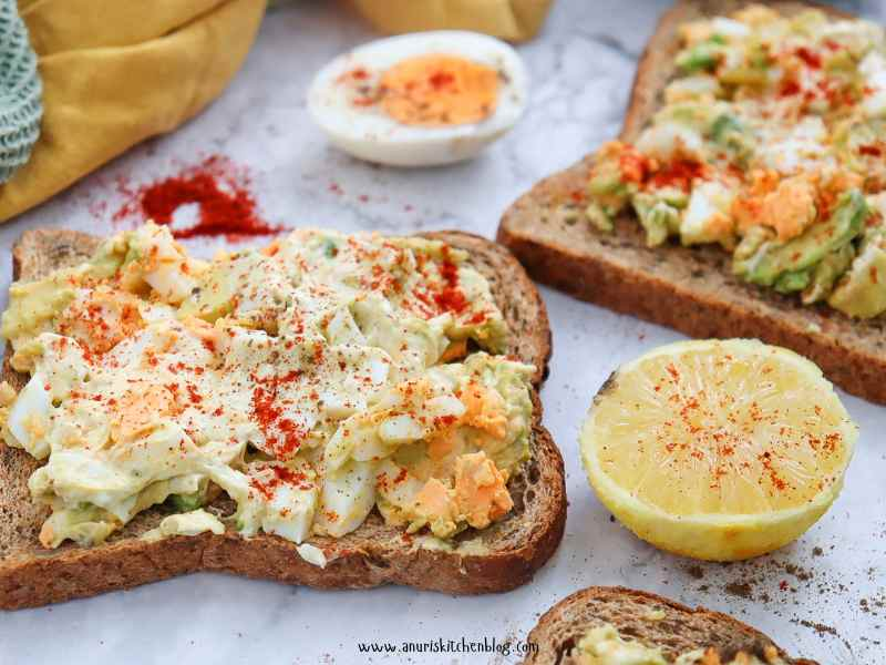 Avocado Egg Salad Toast - Anuri's Kitchen